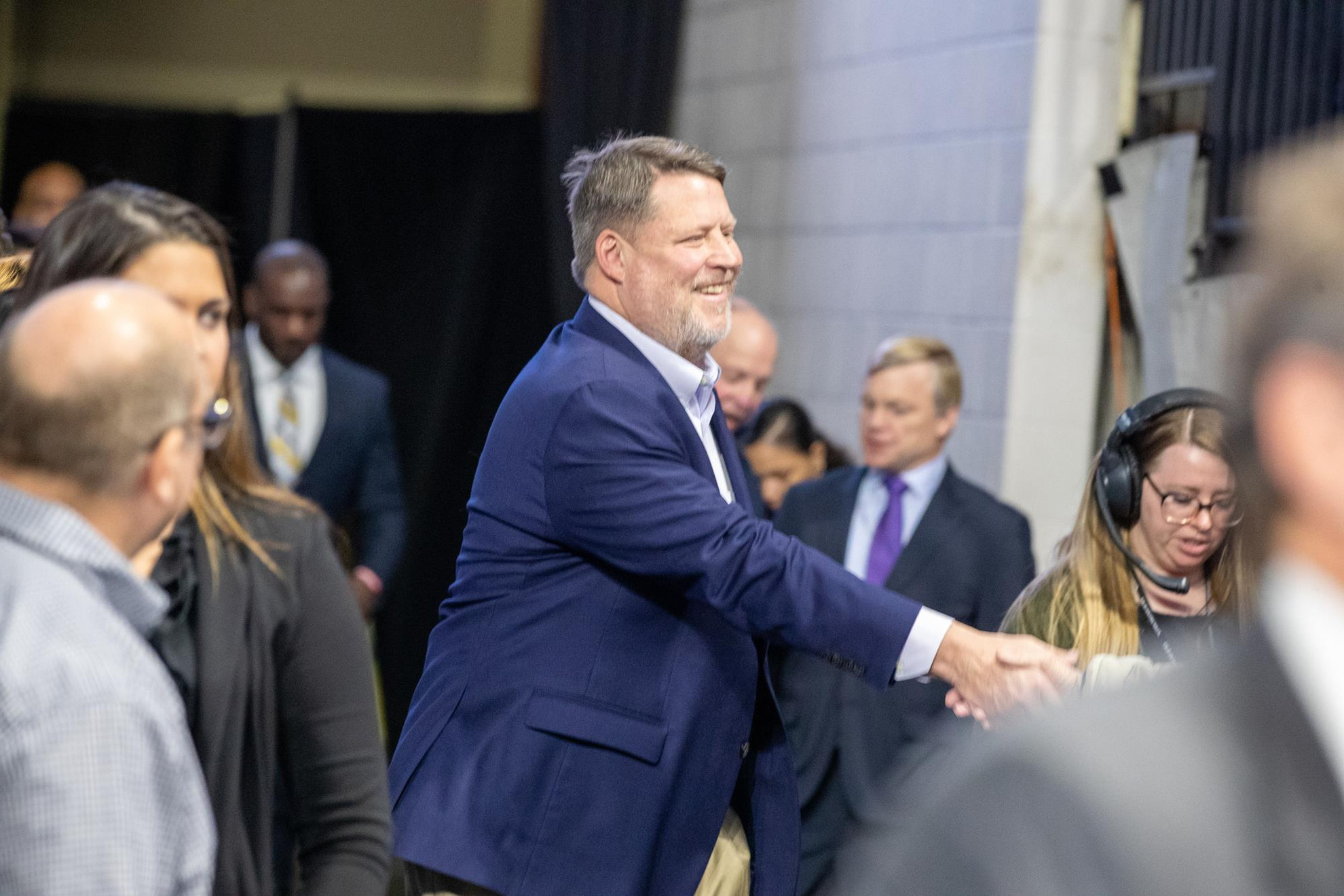 Who's Zoomin' Who: A Ted Alexander Conversation with Jeff Jones ...