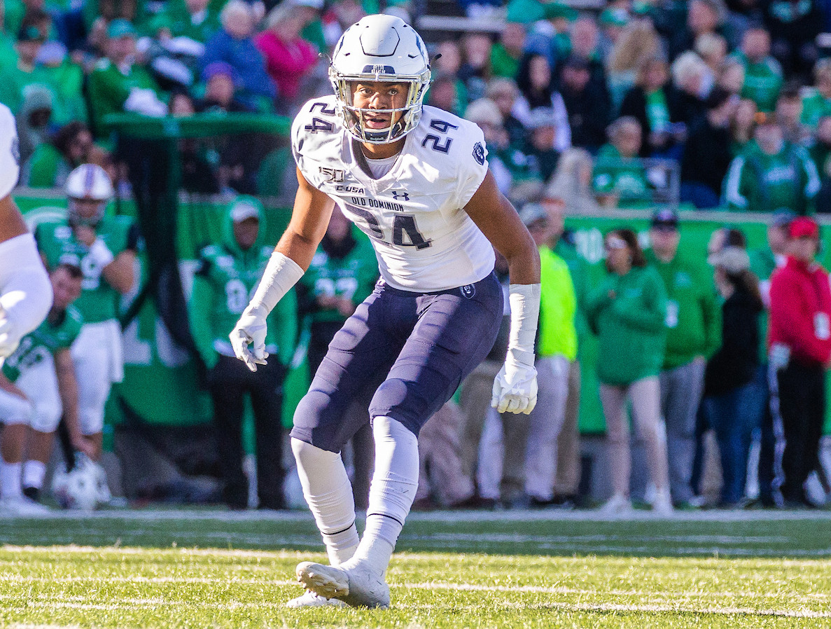 Reading Children's Books with Joe Joe Headen - Old Dominion Athletics