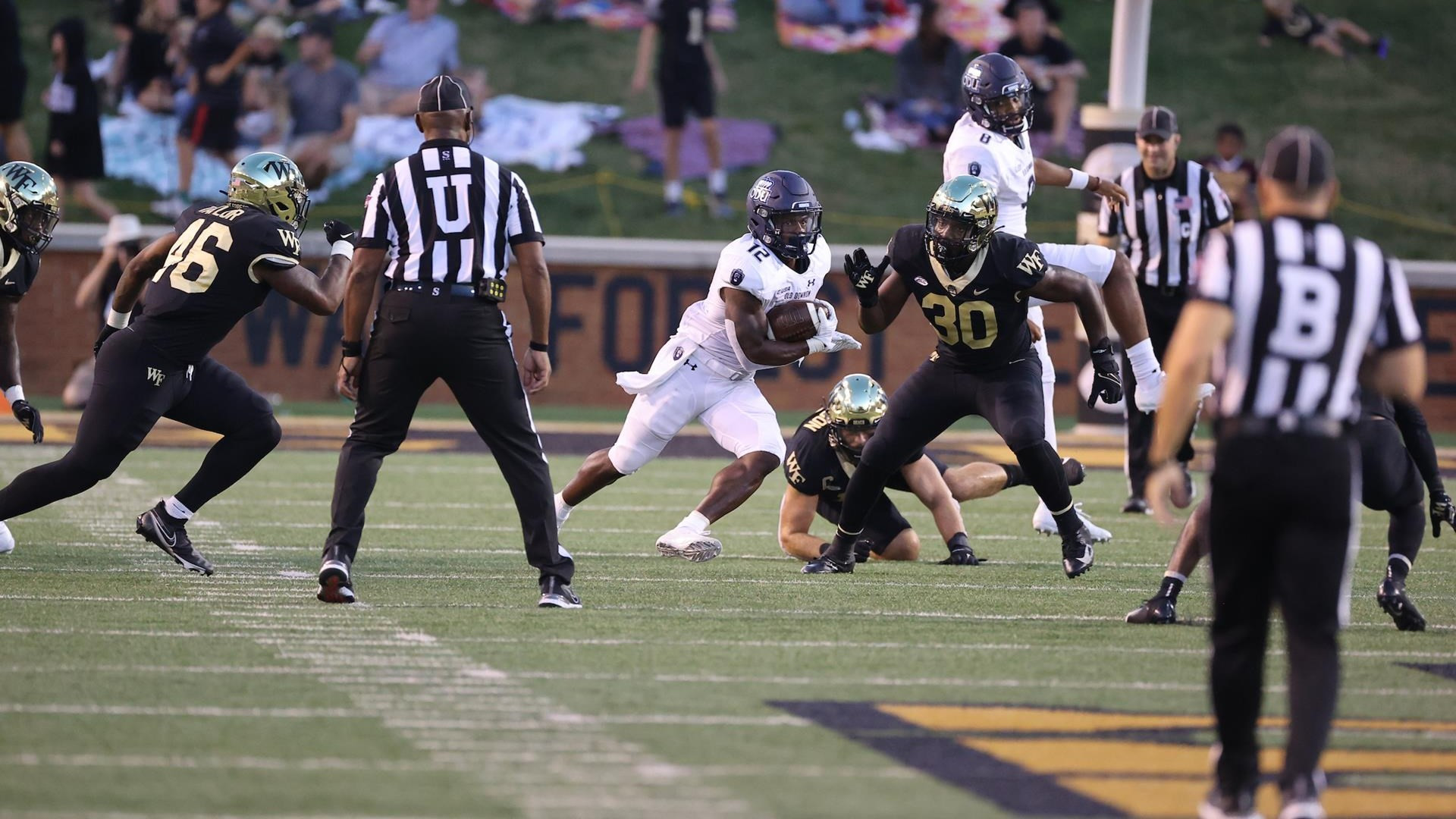 Old Dominion falls to Wake Forest, 42-10, in Monarchs' First Football ...
