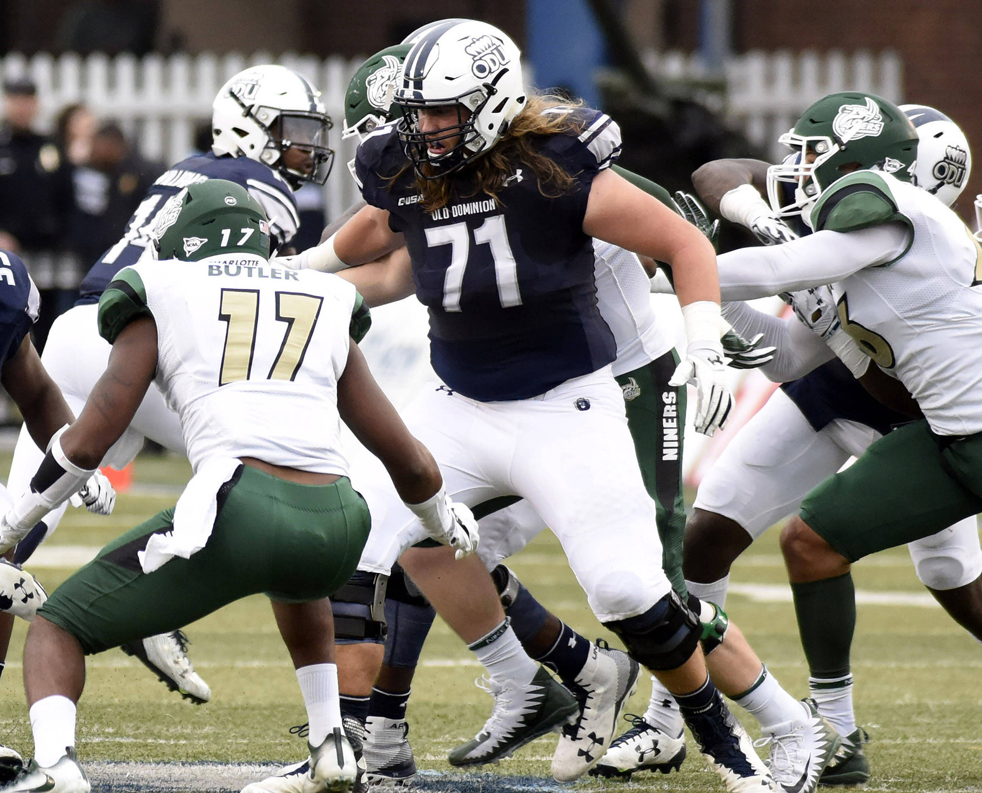 Monarch Football Feature: Isaac Weaver Q&A - Old Dominion Athletics