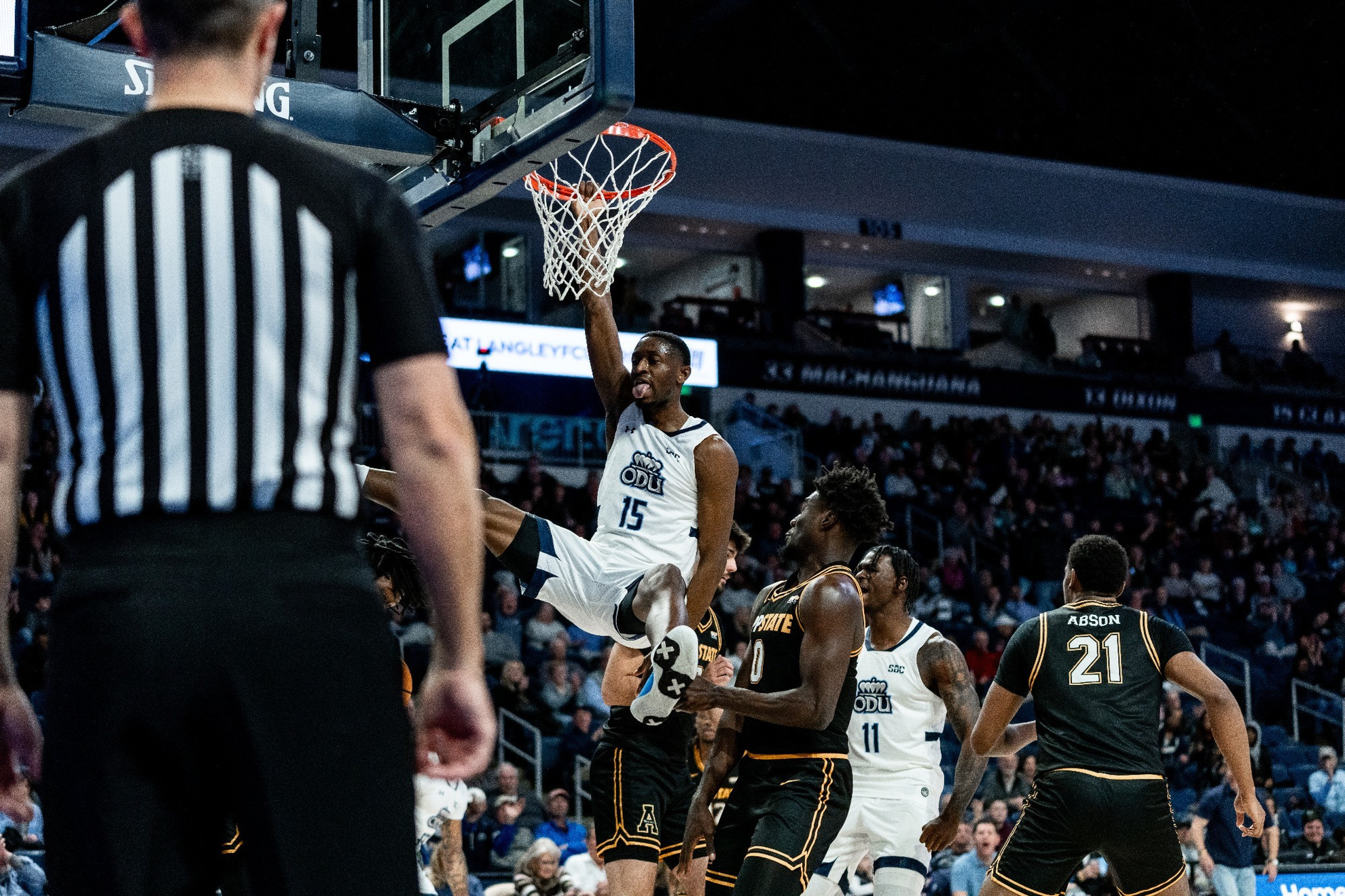 ODU Men's Basketball Led in the Second Half, but Runs Out of Gas and ...