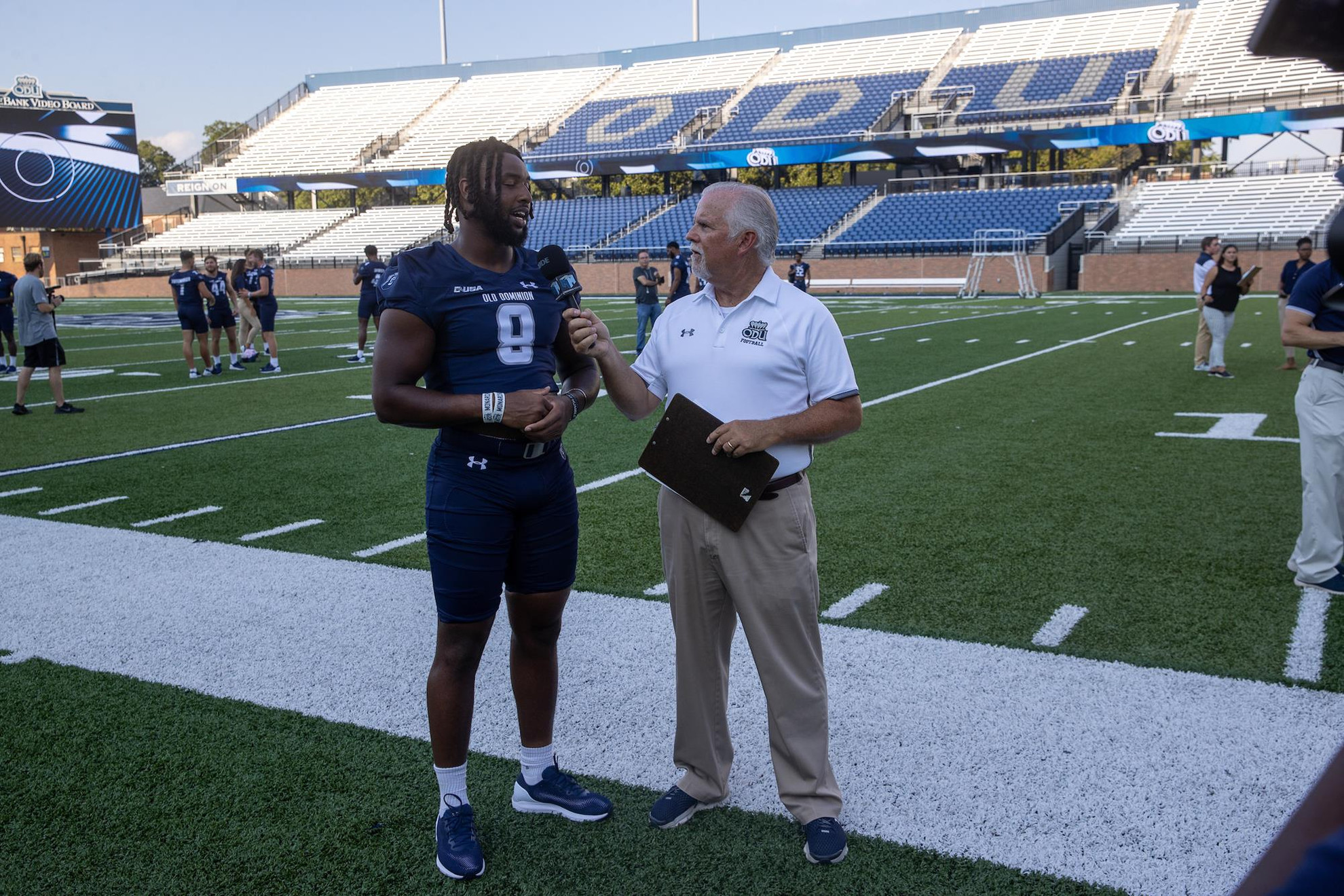 Minium: There's More to Ted Alexander Than Just His Articulate and ...