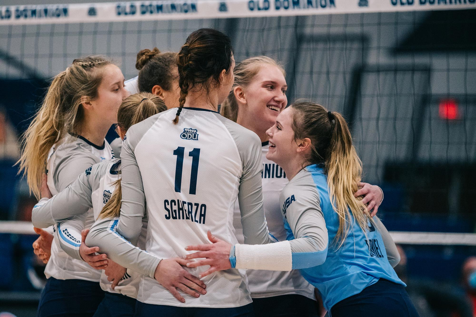 Minium: ODU Women's Volleyball, Field Hockey Teams Open at Home Friday ...