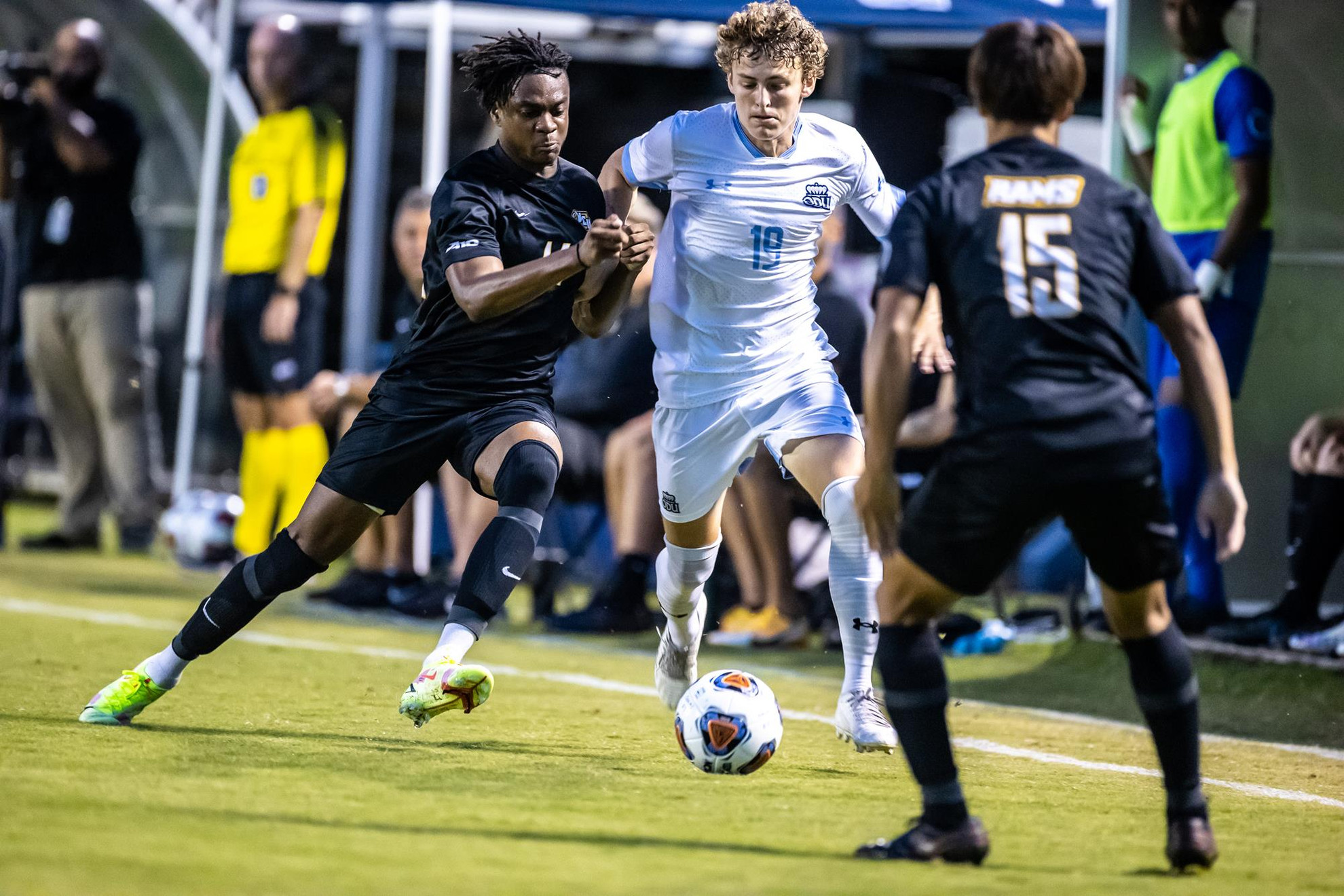 ODU Takes Flight to Take on FAU - Old Dominion Athletics