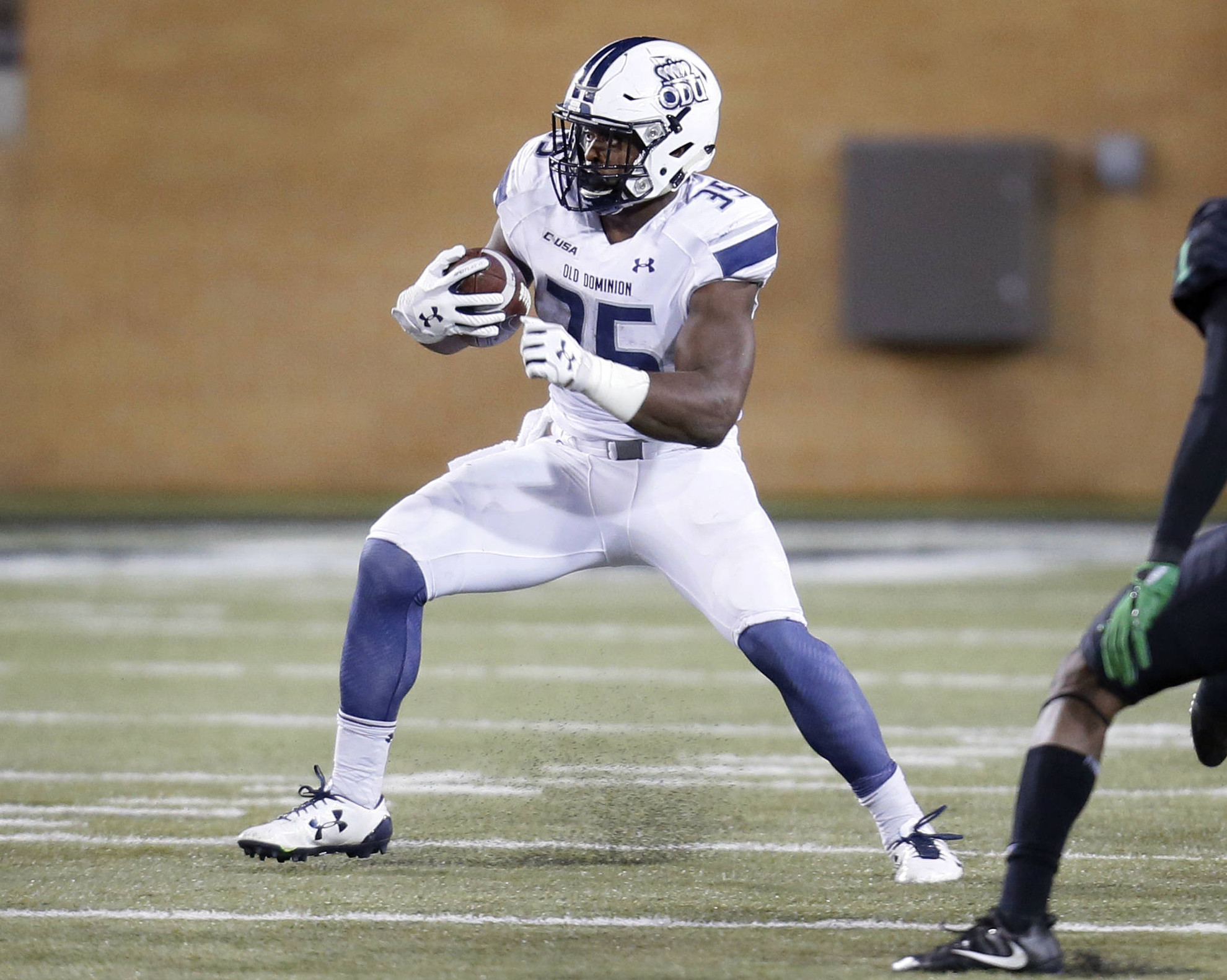 Monarch Football Feature: Jeremy Cox - Old Dominion Athletics