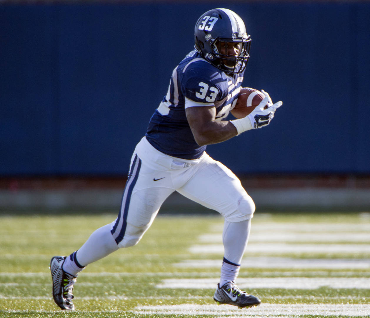 Lawry Named to Doak Walker Award Watch List - Old Dominion Athletics